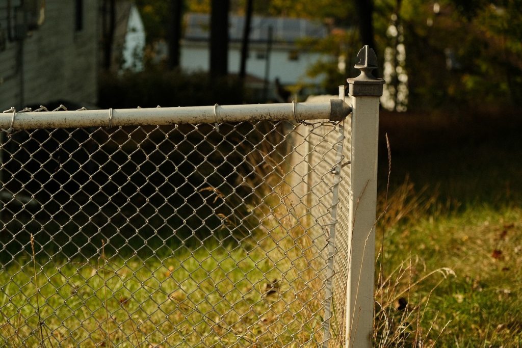 Chain Wire Fencing vs. Other Fencing Options | Longain Fencing