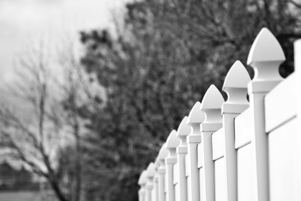 Can My Neighbour Put Up A Fence Without My Permission?